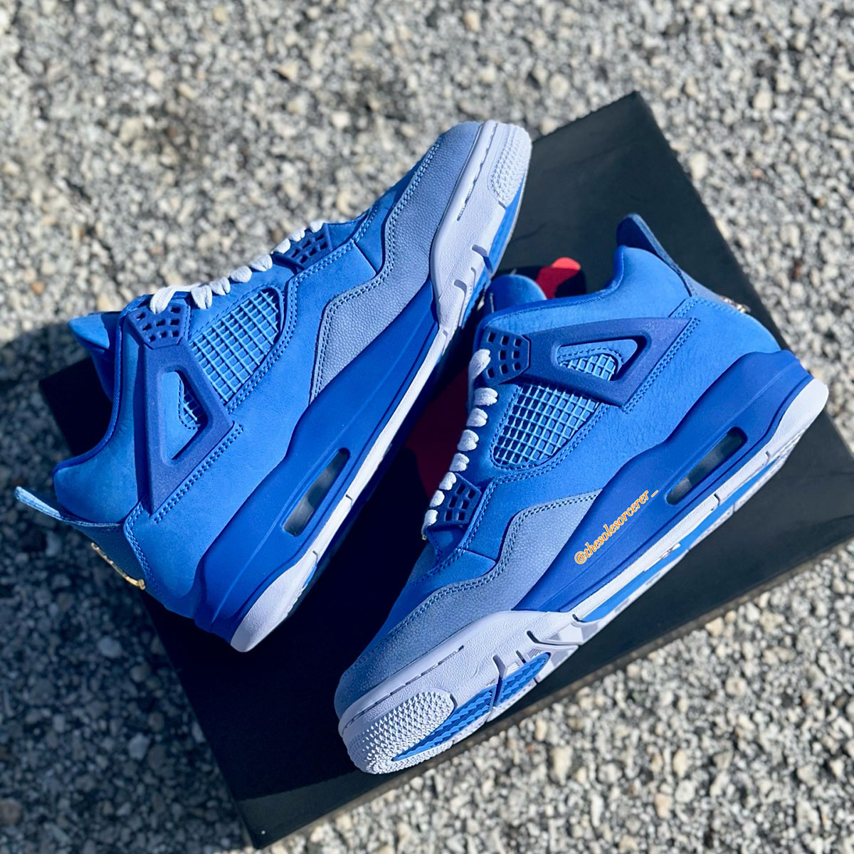 Air Jordan 4 "Florida Gators" PE 2025 | SneakerNews.com