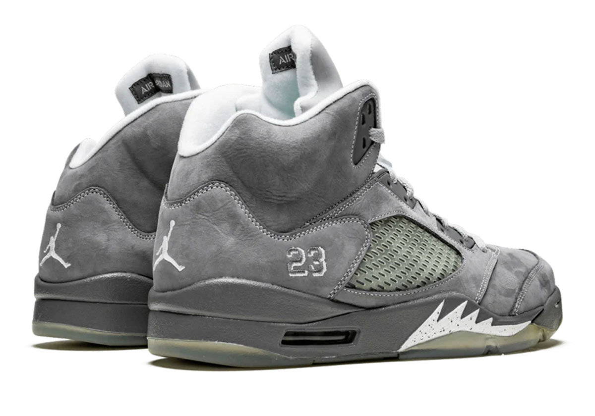 Air Jordan 5 "Wolf Grey" 2026 | SneakerNews.com