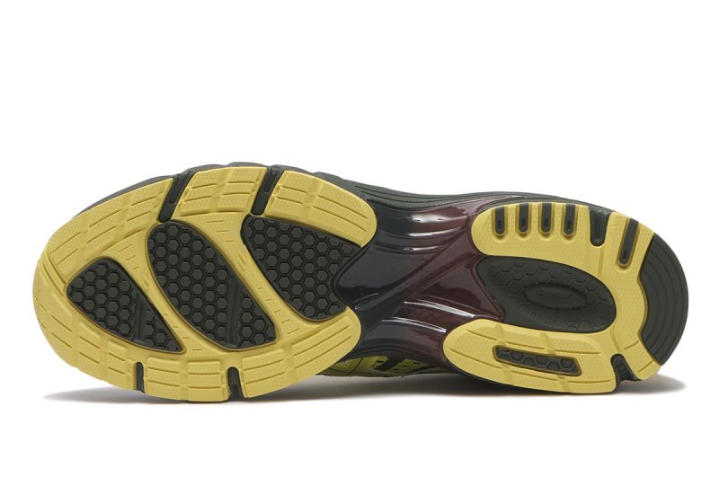 Kiko Kostadinov Studio ASICS UB9-S GEL-DS Trainer 14 | SneakerNews.com