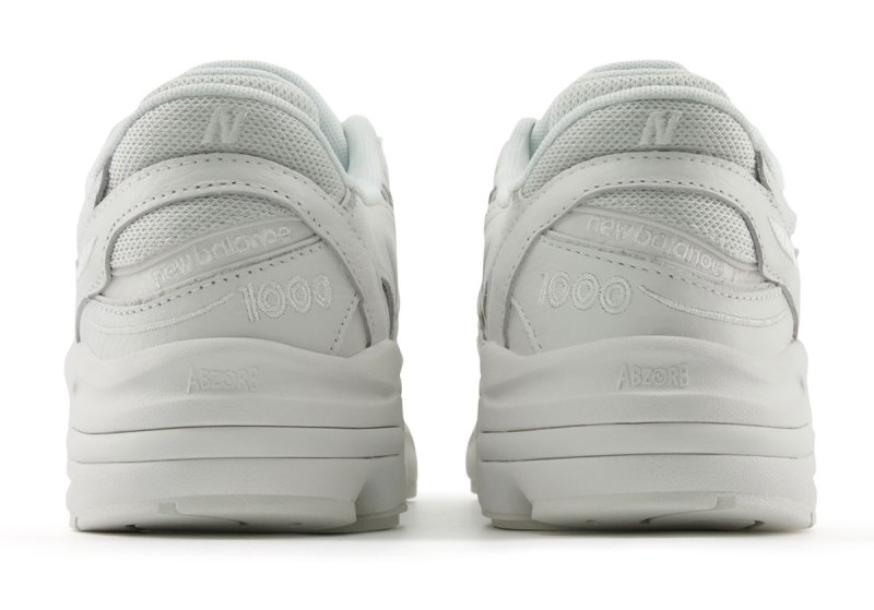 New Balance 1000 Reflection M1000BW | SneakerNews.com