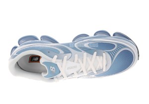 New Balance 2000 ABZORB First Look | SneakerNews.com