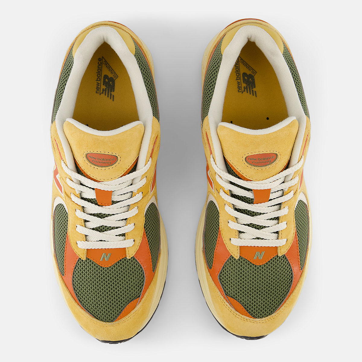 New Balance 2002R "Dried Apricot/Infield Clay/Dark Olivine" U2002RPB ...