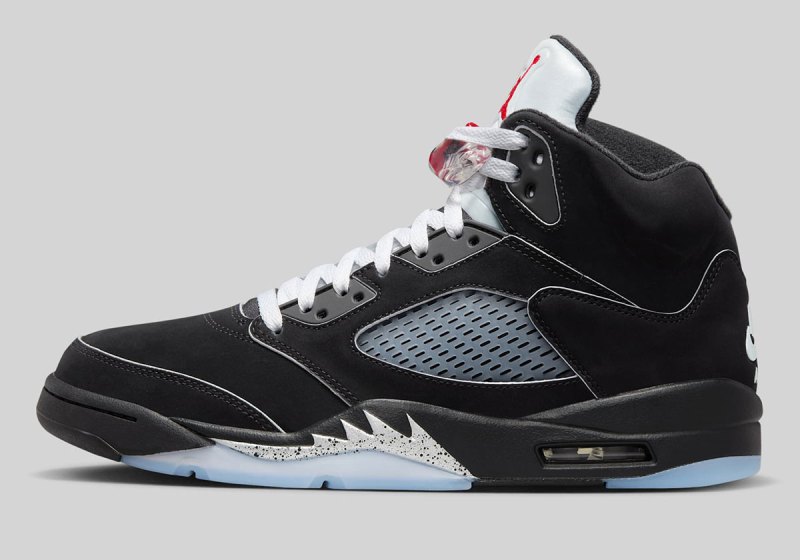 Jordan 5s "Black Metallic Reimagined" | SneakerNews.com