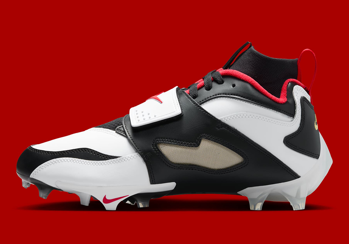 Diamond Turf Nike Cleats 2025 | SneakerNews.com