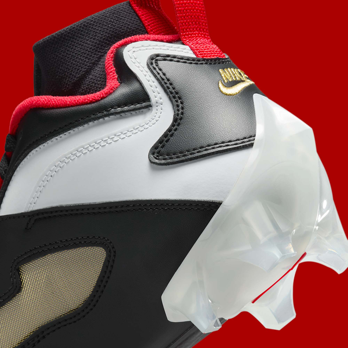 Diamond Turf Nike Cleats 2025 | SneakerNews.com