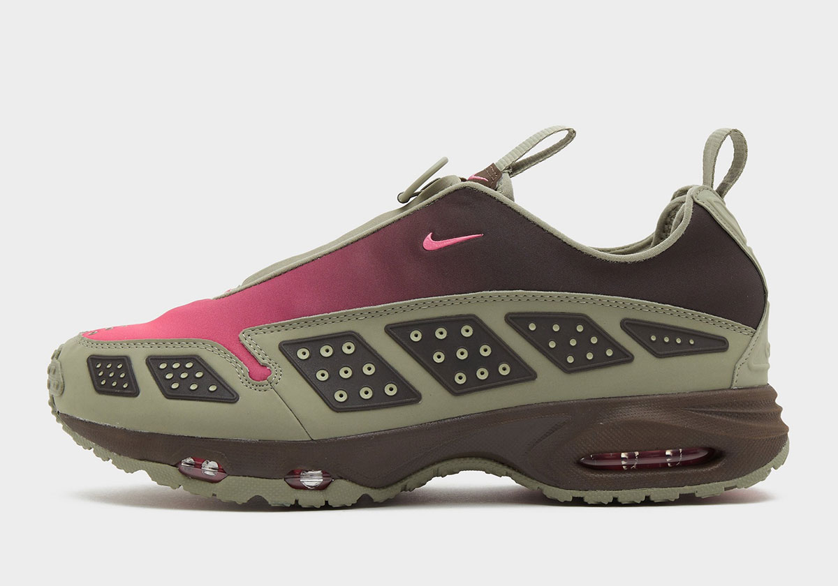 Nike Air Max Sunder "Light Army/Pinksicle" IB7702-300 | SneakerNews.com