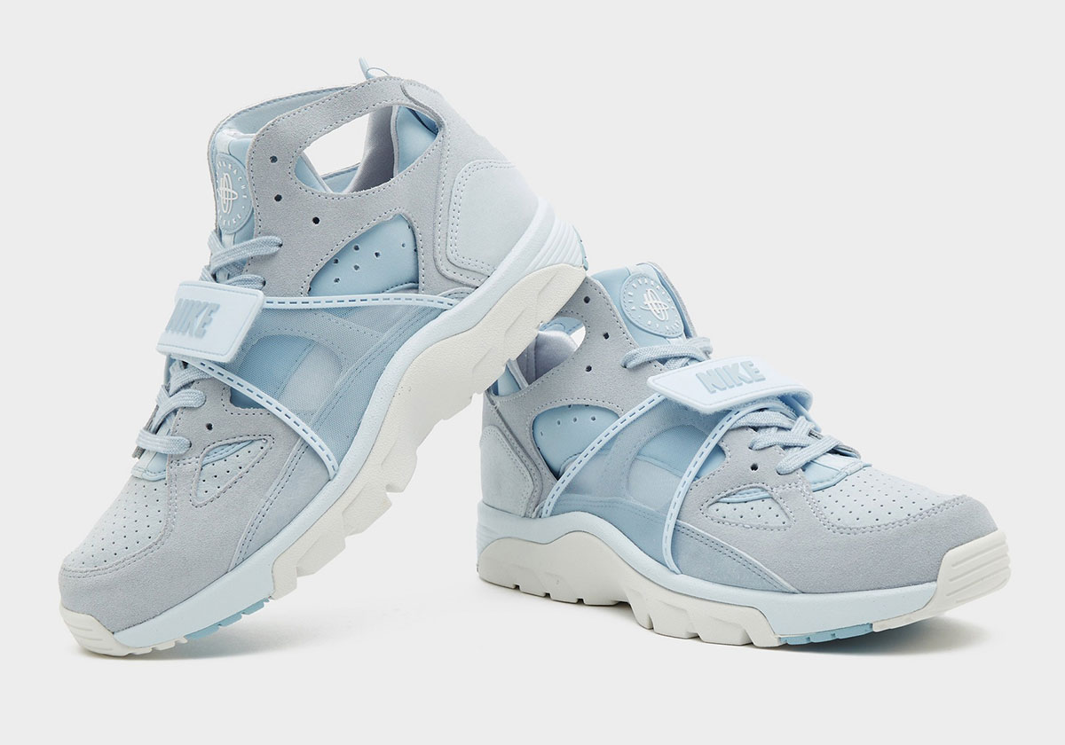 Nike Air Trainer Huarache "Blue Tint" IB7678-400 | SneakerNews.com
