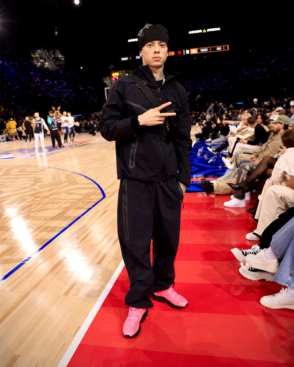 Nike Air Max DN8 "Hyper Pink" HF5509-601 | SneakerNews.com