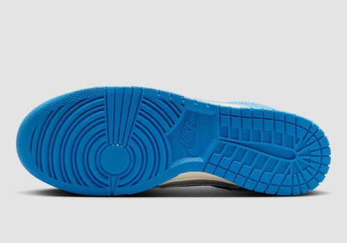 Nike Detroit Lions Dunk Low HF5441-002 | SneakerNews.com