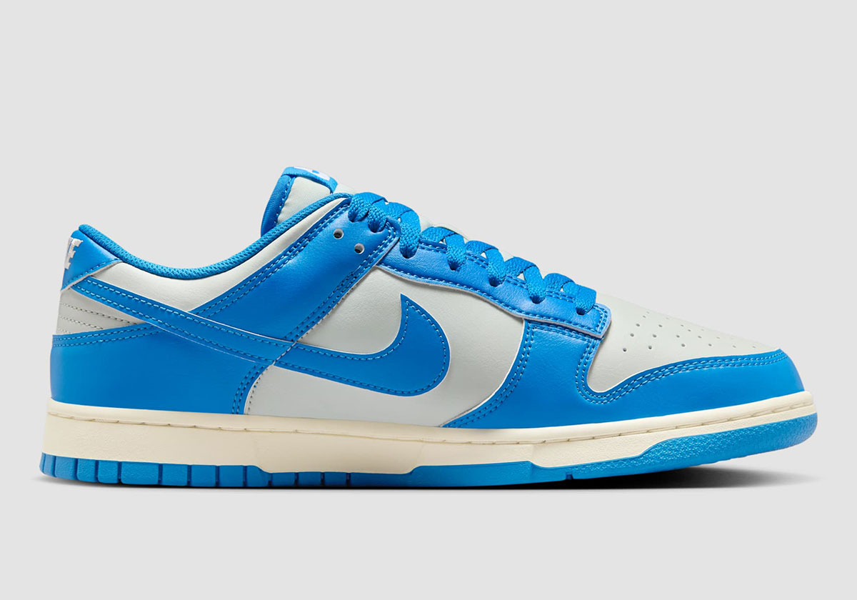 Nike Detroit Lions Dunk Low HF5441-002 | SneakerNews.com