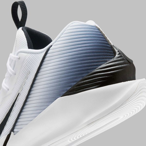 Nike GT Jump Academy Release Date | SneakerNews.com