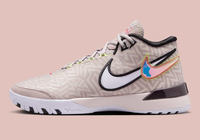 Nike LeBron NXXT Genisus Release Date | SneakerNews.com