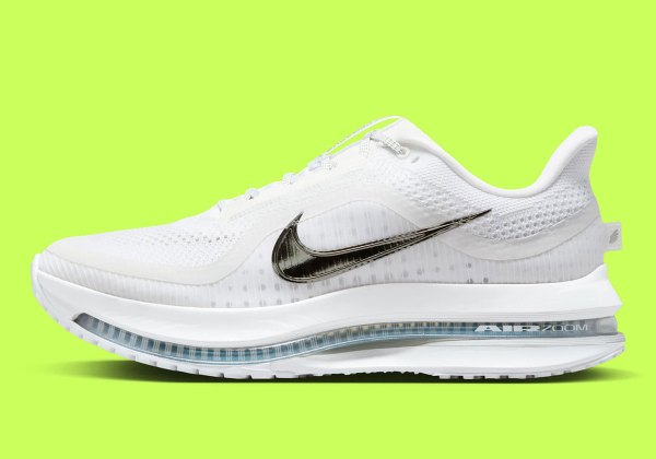 Nike Pegasus Premium White HQ2592-102 | SneakerNews.com