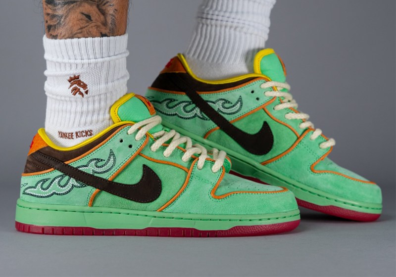 Nike SB Dunk Low BHM 2025 HF3058-300 | SneakerNews.com