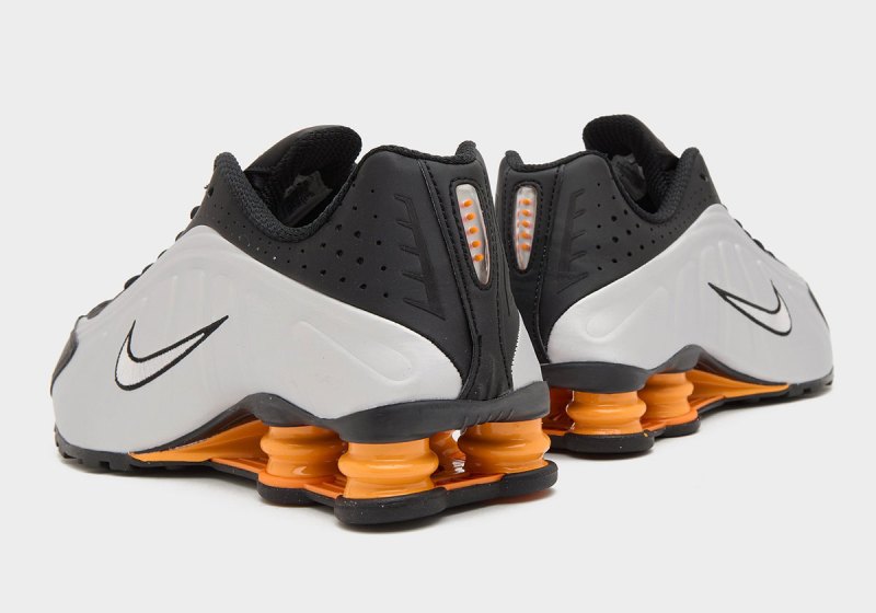 Nike Shox R4 "Bright Mandarin" HQ1988-003 | SneakerNews.com