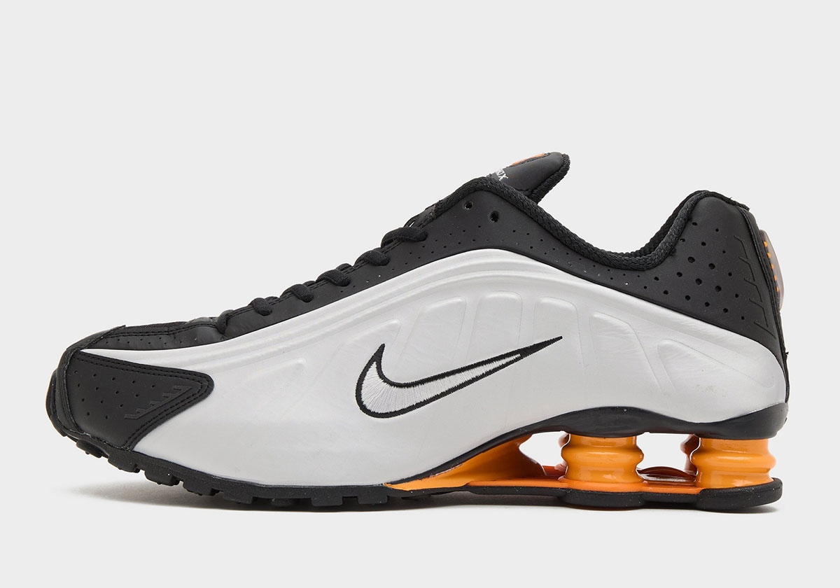 Nike Shox R4 "Bright Mandarin" HQ1988-003 | SneakerNews.com