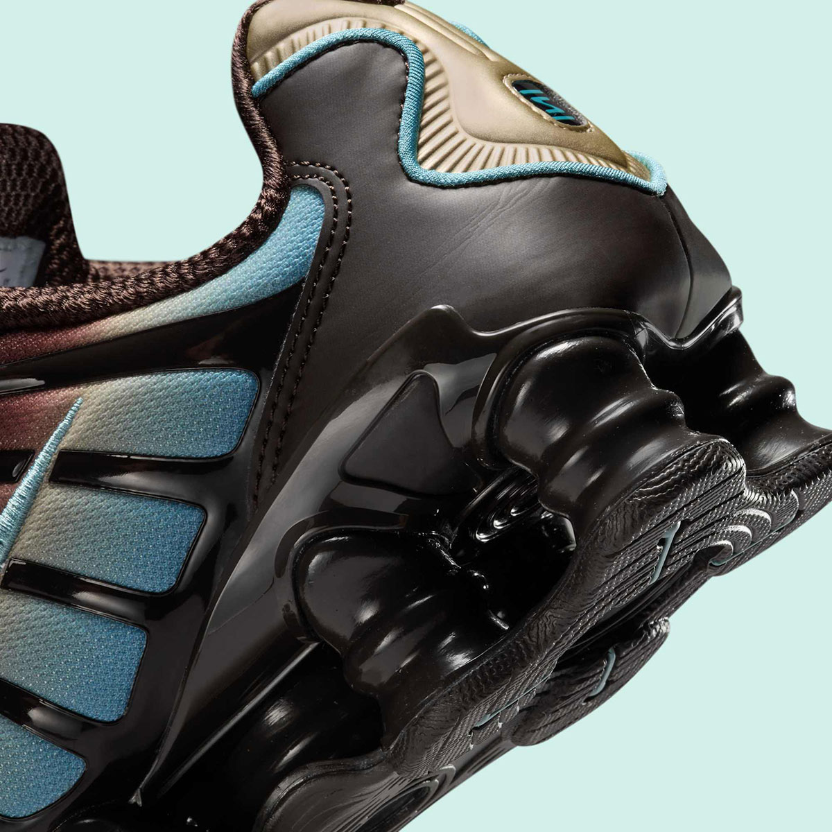 Nike Shox TL "Ocean Coast" IB4340-200 | SneakerNews.com