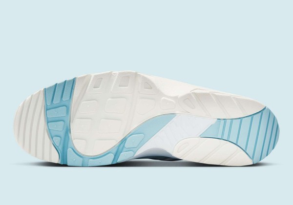 Nike Air Trainer Huarache "Blue Tint" IB7678-400 | SneakerNews.com