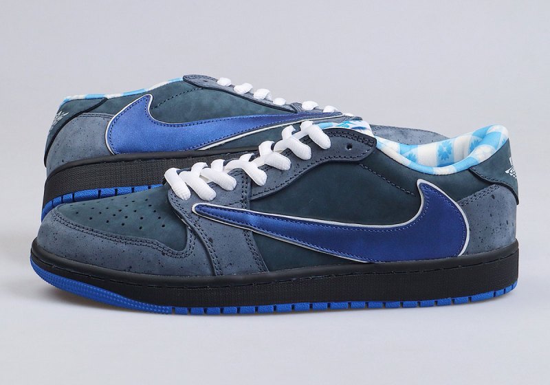 Travis Scott "Lobster" Jordan 1 Low Customs | SneakerNews.com