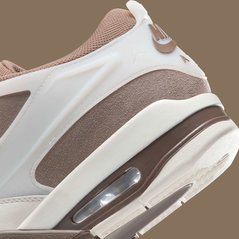 Air Jordan 4 RM "Reverse Mocha" IB7693-001 | SneakerNews.com