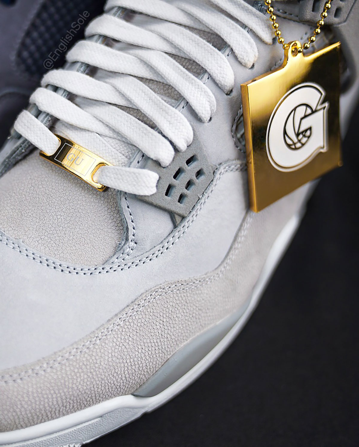 Air Jordan 4 "Georgetown Hoyas" PE 2025 | SneakerNews.com