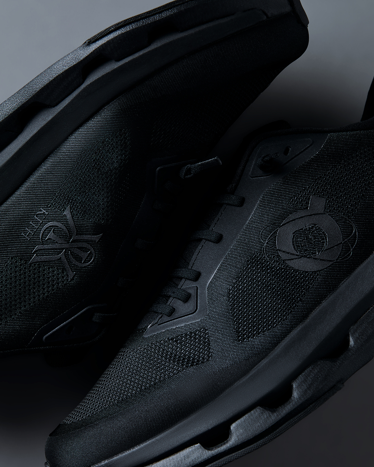 KITH On Cloudzone 2025 Release Info | SneakerNews.com