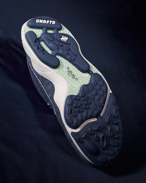 Undefeated Nike Spiridon "Thunder Blue" | SneakerNews.com