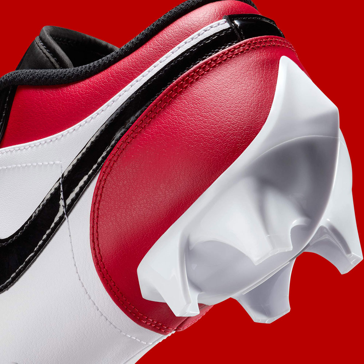 Air Jordan 1 Low Cleats "Patent Bred Toe" FJ6245-601 | SneakerNews.com