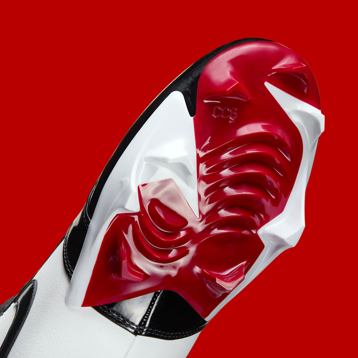 Air Jordan 1 Low Cleats "Patent Bred Toe" FJ6245-601 | SneakerNews.com