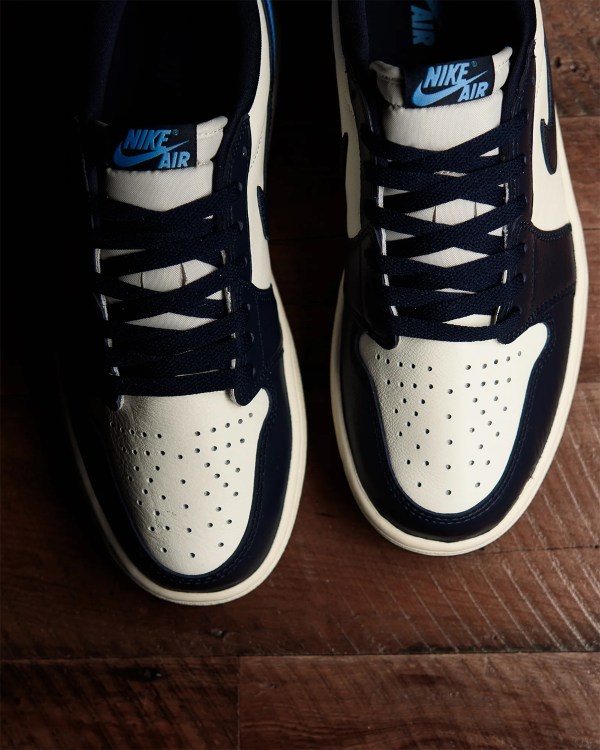 Air Jordan 1 Retro Low OG "Obsidian" Store List | SneakerNews.com