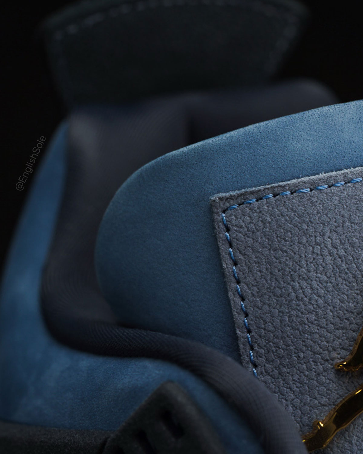 Air Jordan 4 "Michigan" PE 2025 | SneakerNews.com