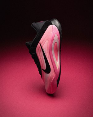 Nike A'One Black/Hyper Pink FZ8605-001 | SneakerNews.com