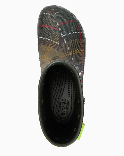 Barbour Crocs Release Date | SneakerNews.com