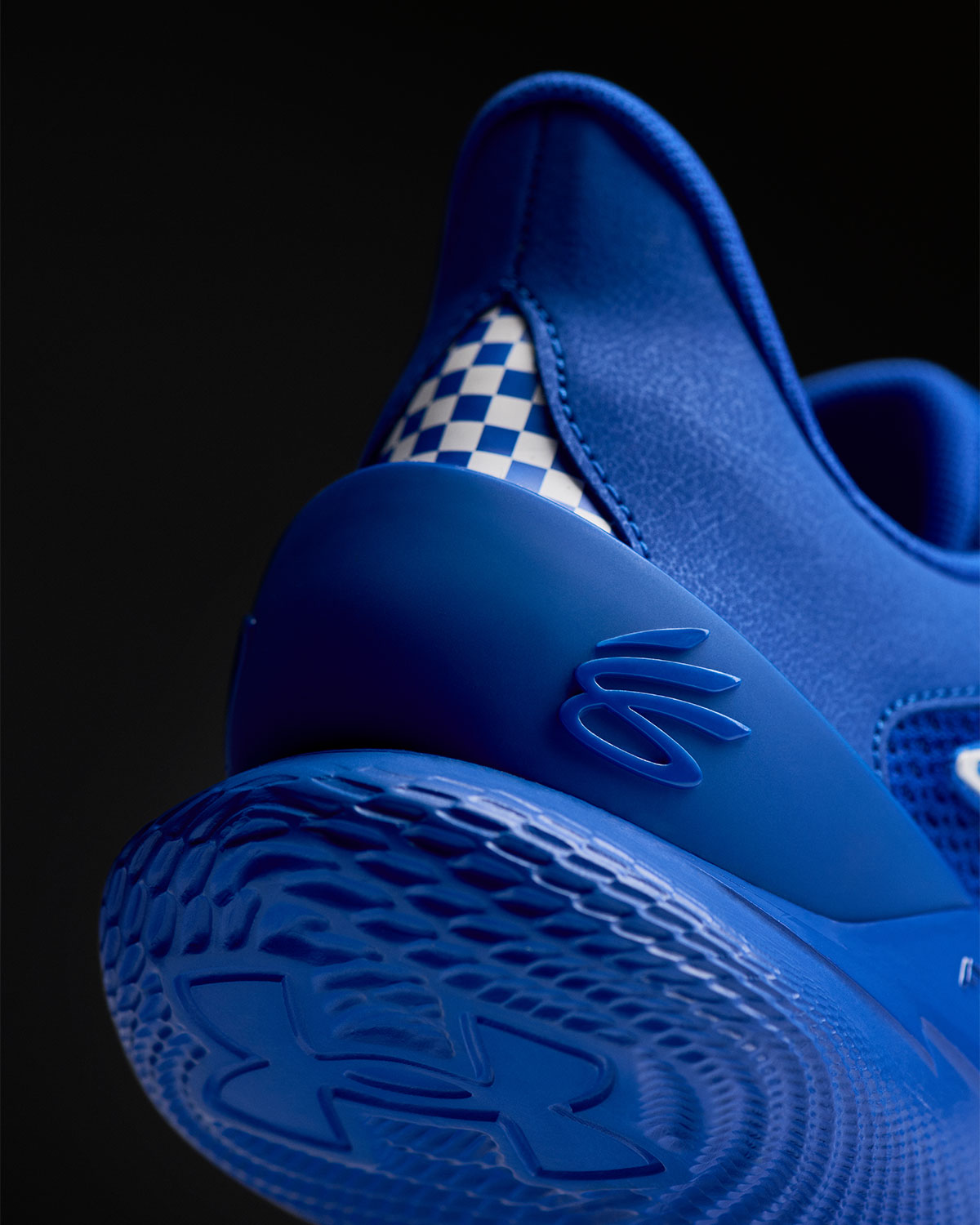 Curry Fox 1 "Lexington" Kentucky 6001924-400 | SneakerNews.com