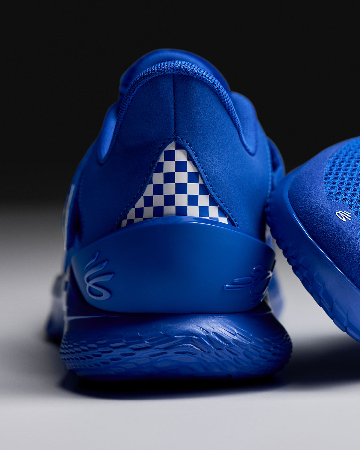 Curry Fox 1 "Lexington" Kentucky 6001924-400 | SneakerNews.com
