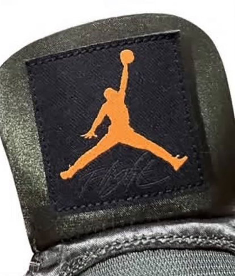 Undefeated Jordan 4 (2025) First Look | SneakerNews.com