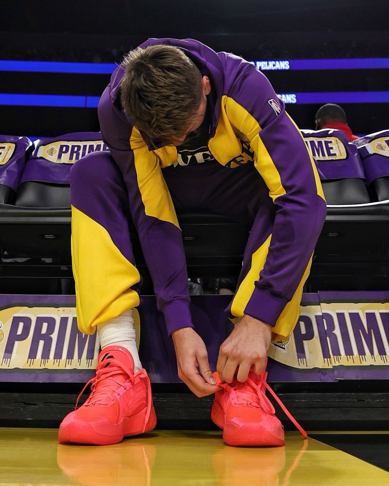 Jordan Luka 4 Bright Crimson 2025 | SneakerNews.com