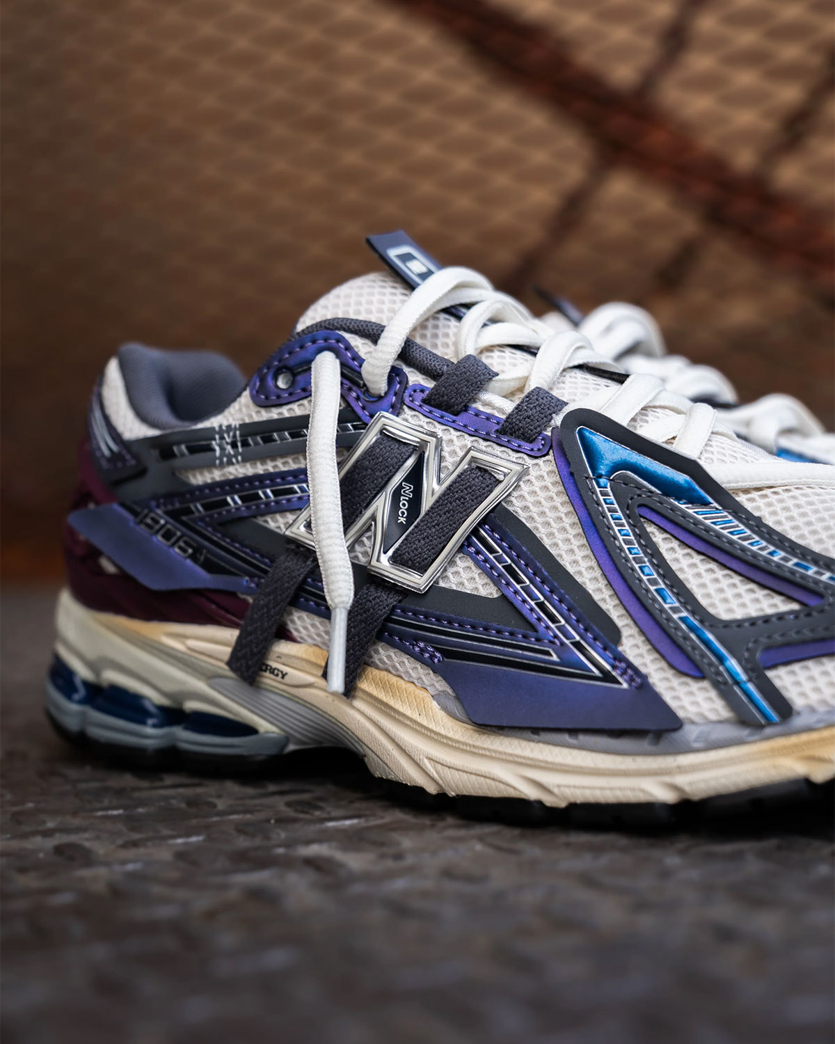 New Balance 1906A Inkwell U1906ANB | SneakerNews.com