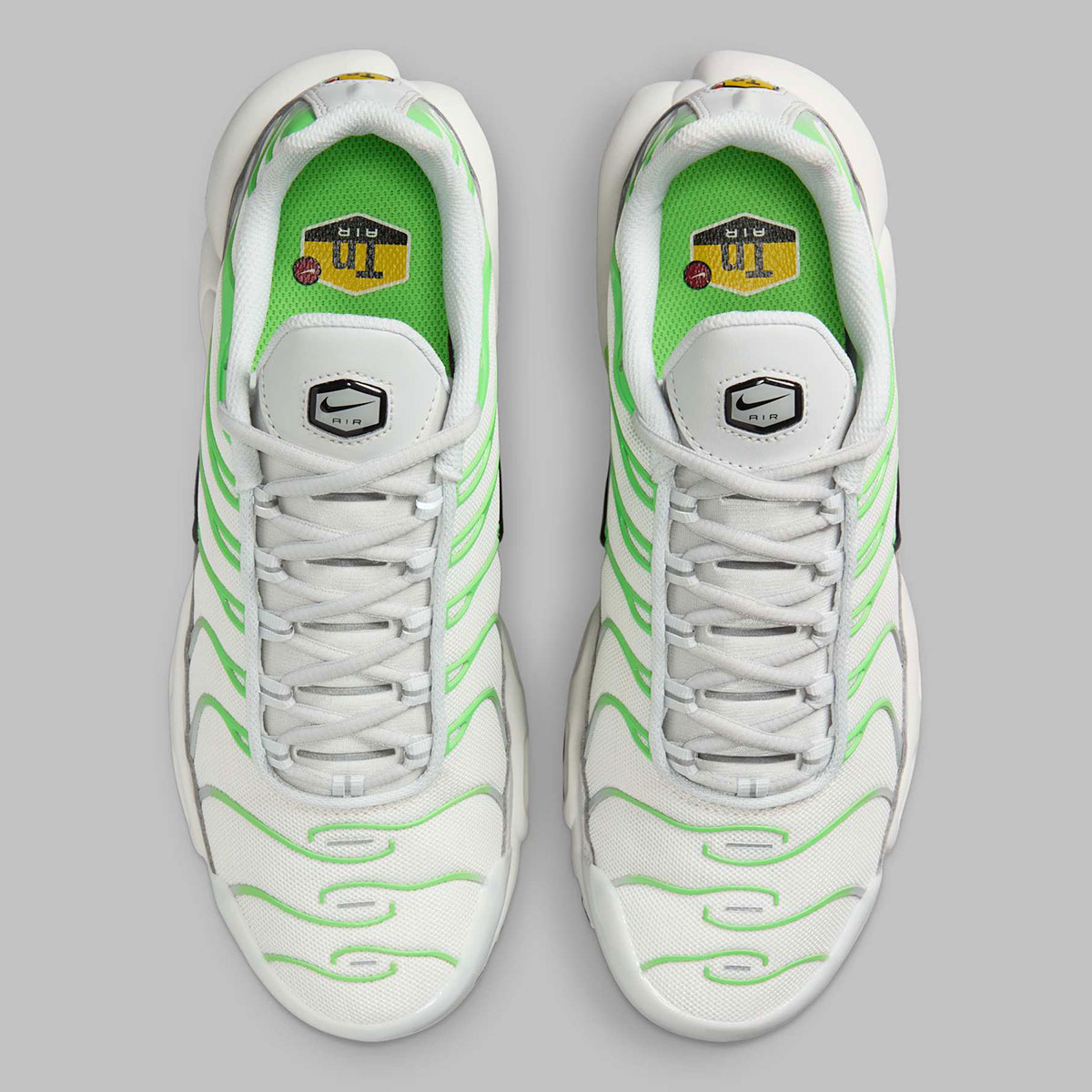 Nike Air Max Plus "Photon Dust/Green Strike" DZ3671-001 | SneakerNews.com