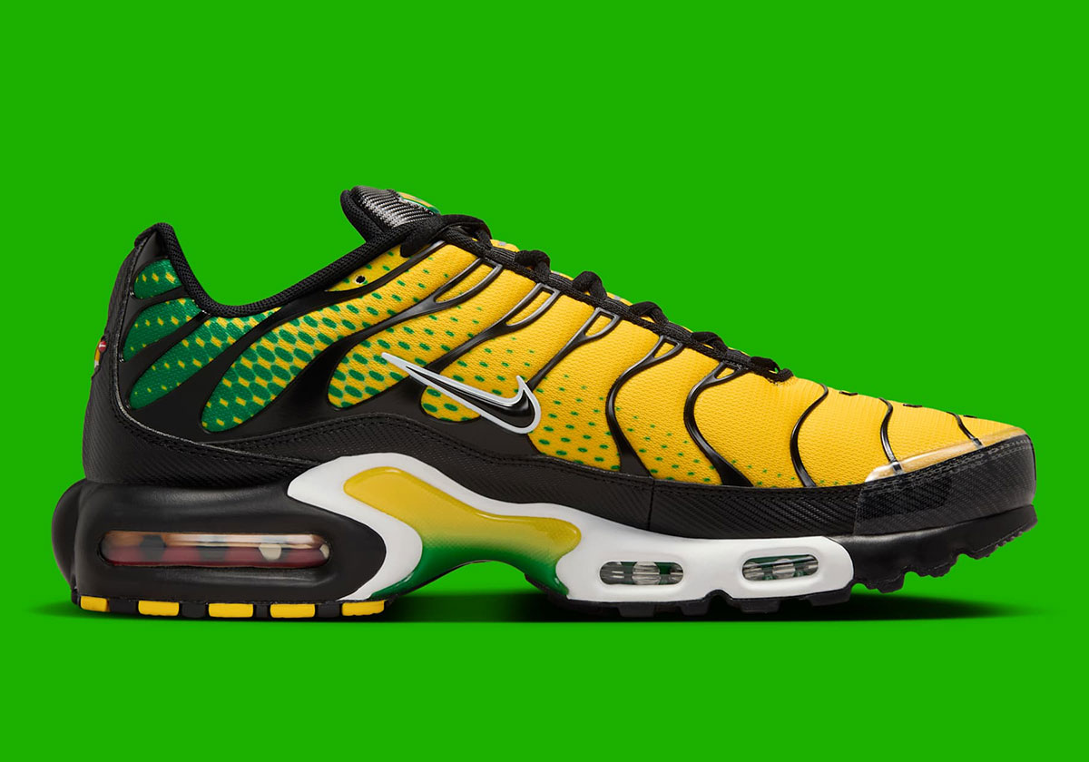 Nike Air Max Plus Green Yellow IB7671-700 | SneakerNews.com