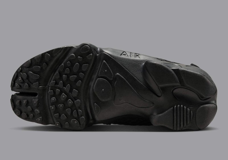 Nike Air Rift "Black Mesh" HM8288-001 | SneakerNews.com