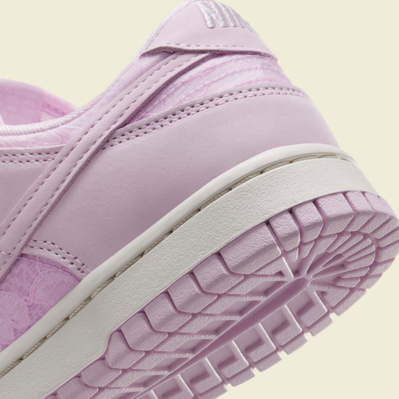 Nike Dunk Low Lace Summer 2025 | SneakerNews.com