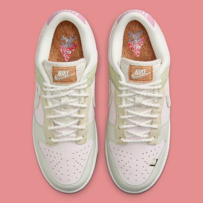 Nike Dunk Low "Mushroom" IB8876-661 | SneakerNews.com