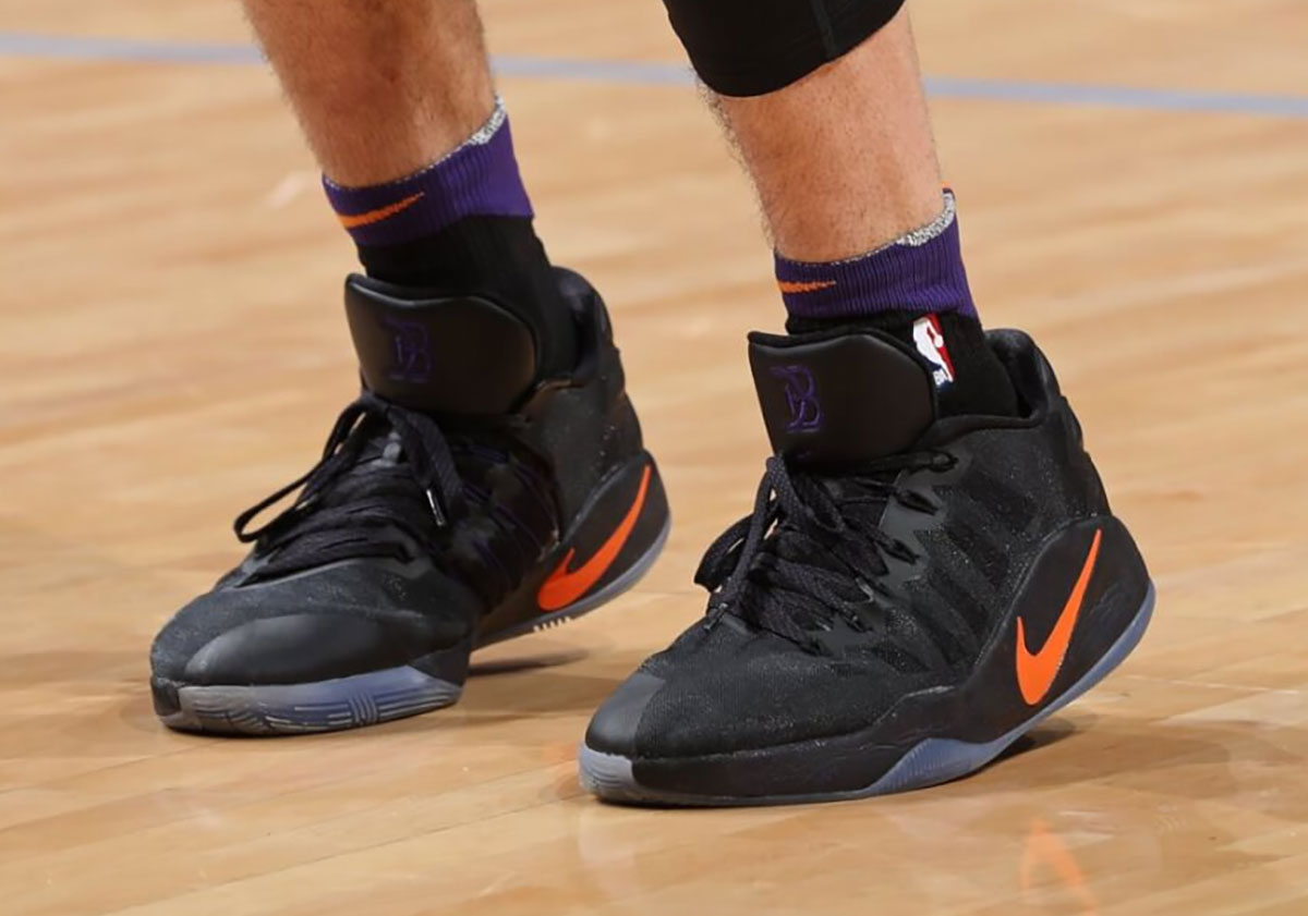 Nike Book 1 "70 Point Hyperdunk" PE | SneakerNews.com