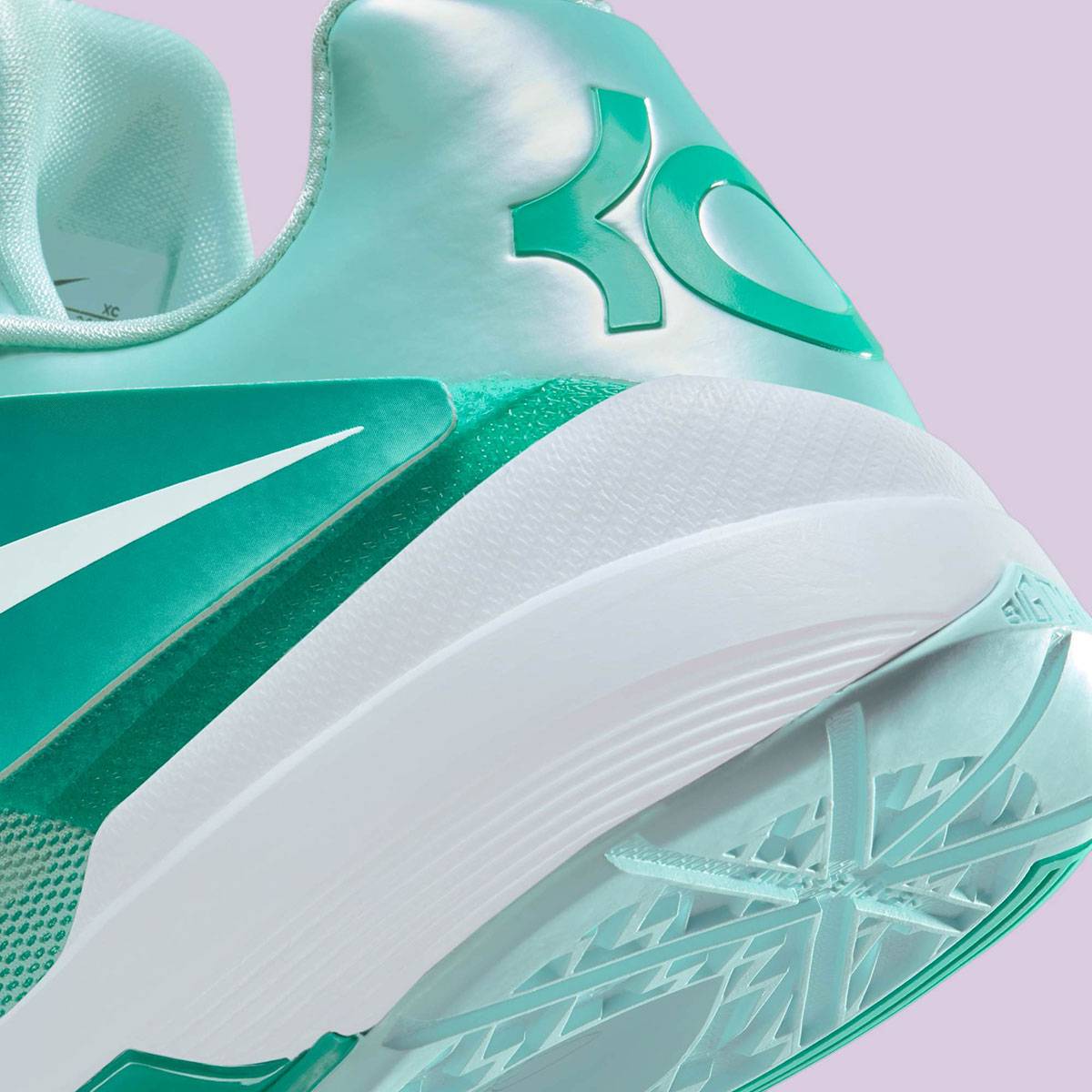 Nike KD 4 "Easter" IB3550-300 Release Date | SneakerNews.com