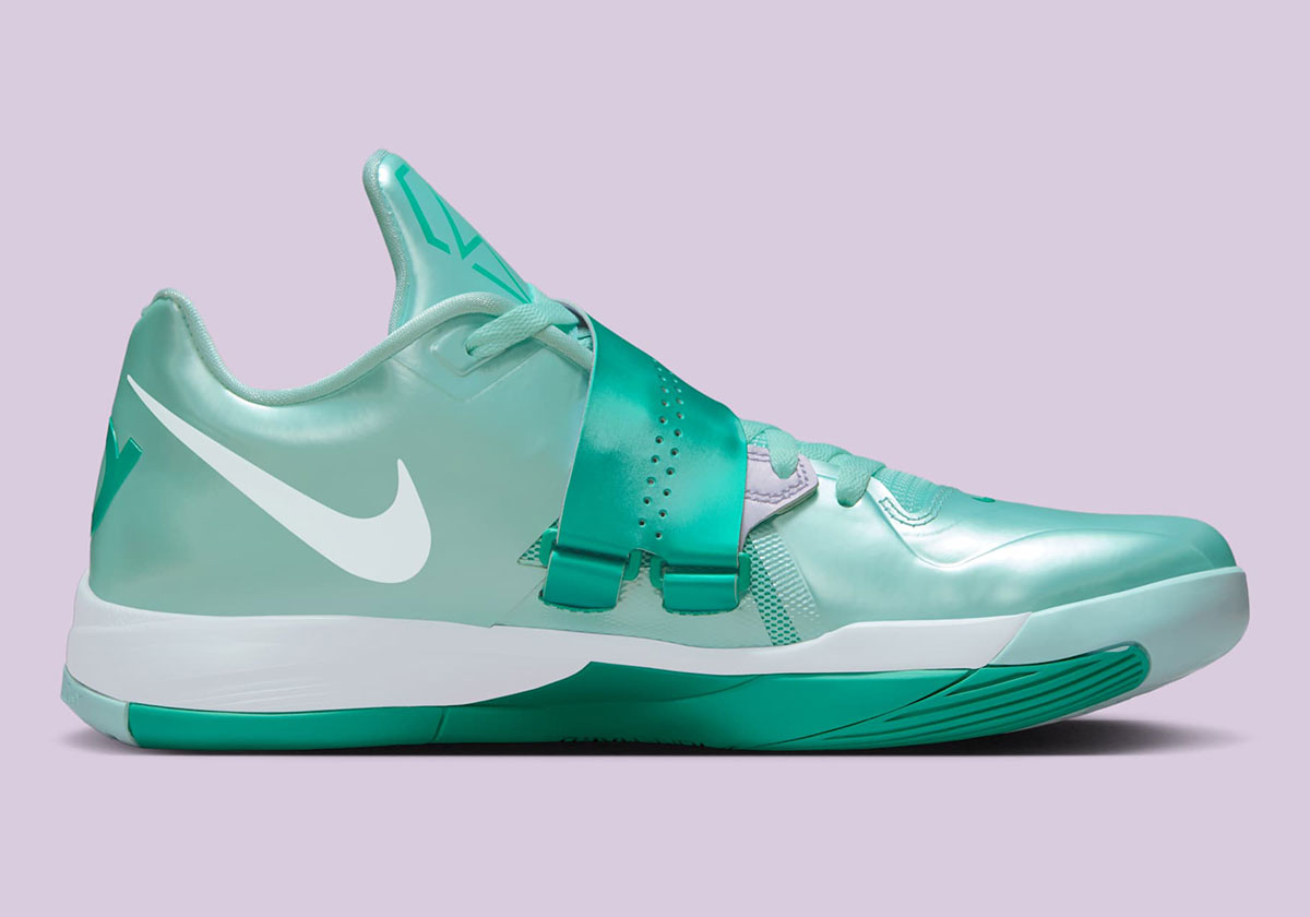 Nike KD 4 "Easter" IB3550-300 Release Date | SneakerNews.com