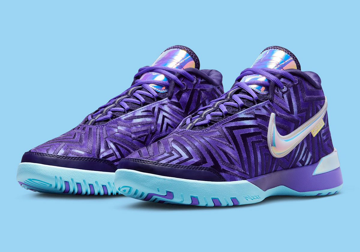 Nike LeBron NXXT Gen Monopoly IB1271-501 | SneakerNews.com