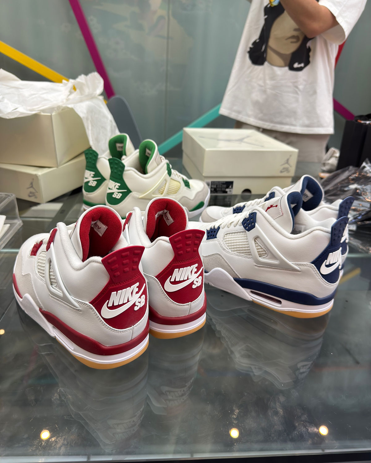 Nike SB Air Jordan 4 Navy Full Set | SneakerNews.com