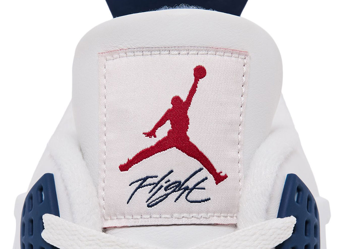 Jordan 4 SB Navy Store List DR5415-100 | SneakerNews.com