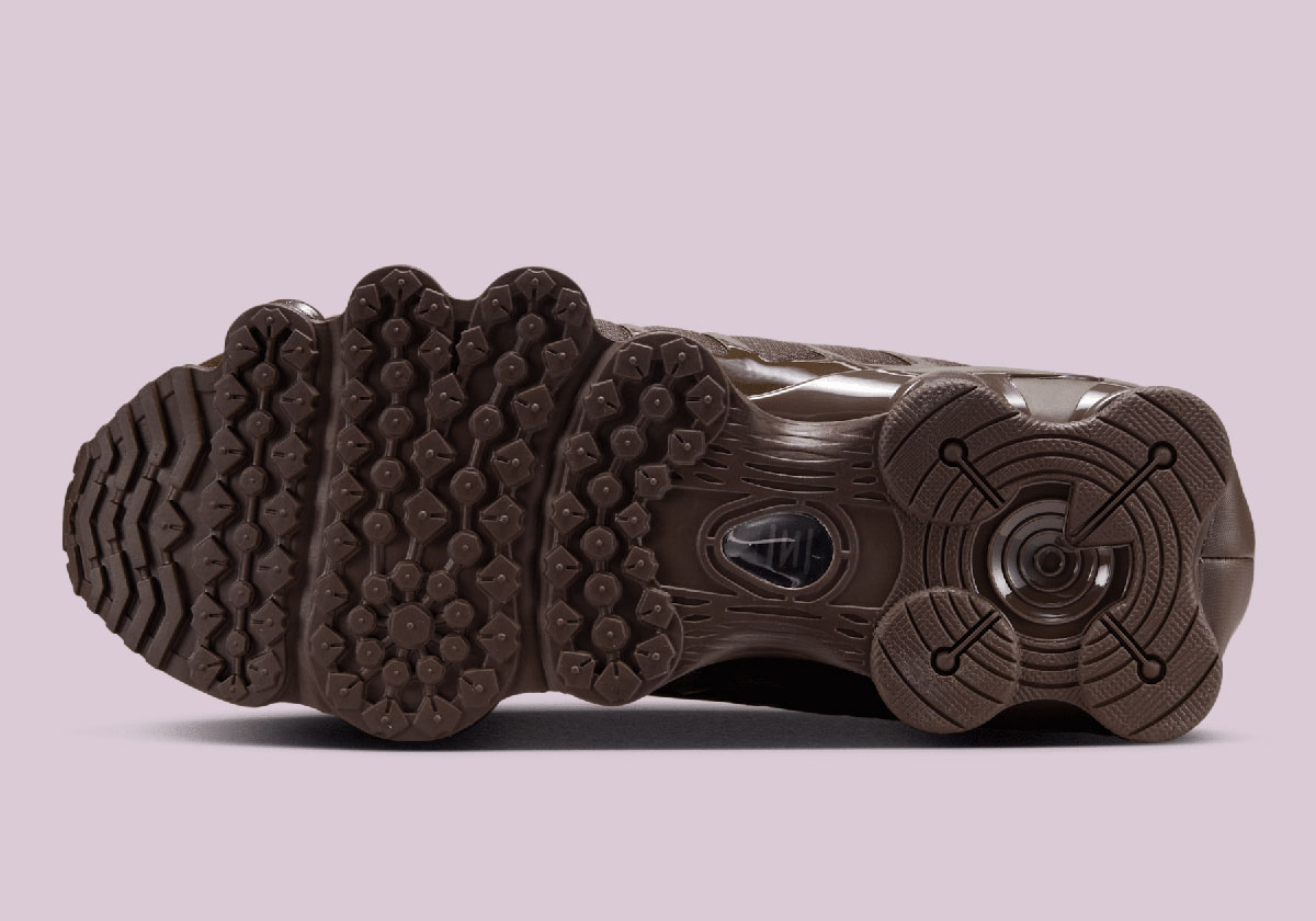 Nike Shox TL Baroque Brown/Platinum Violet IB7699-200 | SneakerNews.com